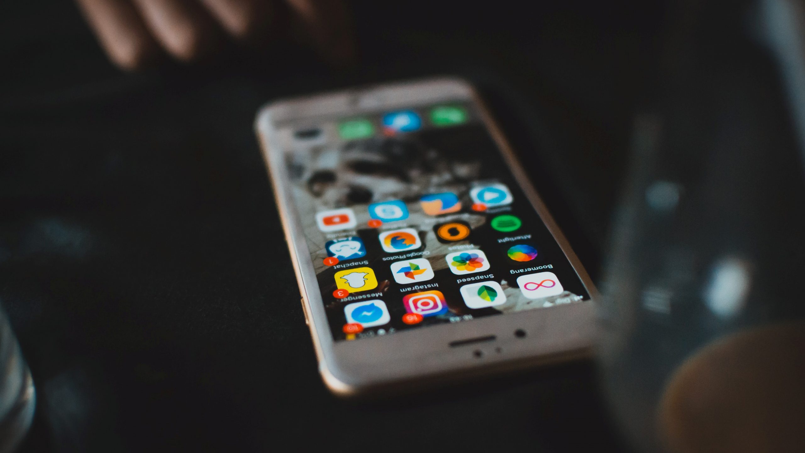 What Is Mobile Device Management And How Does It Work?